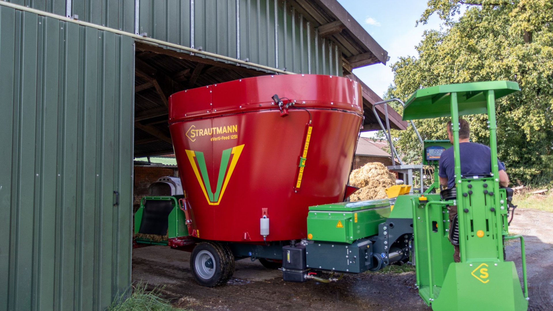 Magnon 9 - The compact short-cut forage wagon with 22 mm cutting length ...